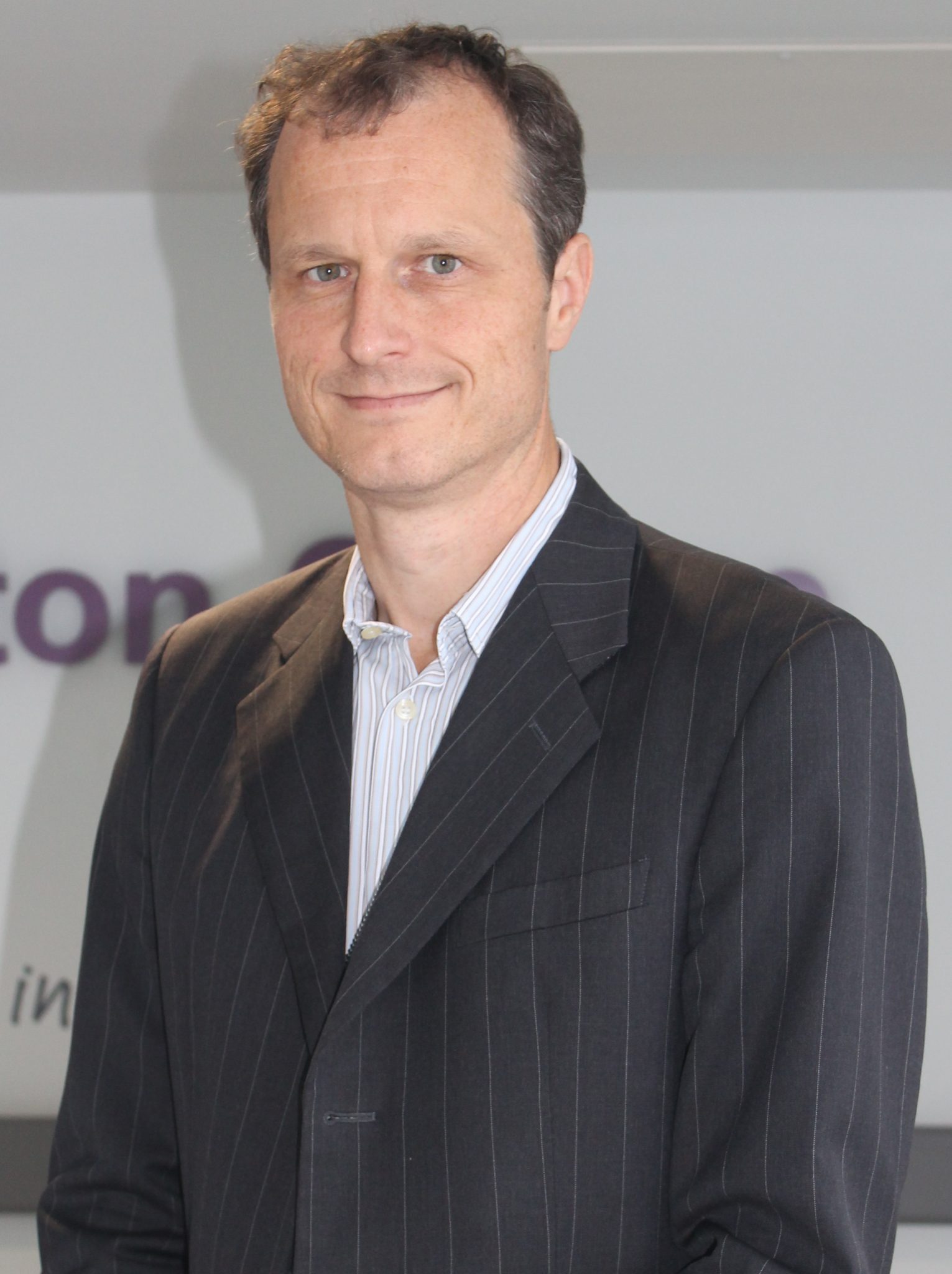 Walton Centre Prof recognised - Liverpool Health Partners